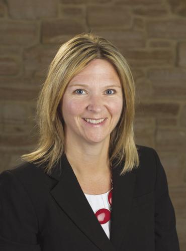 Tribune Profile: Tonya Schmidt: This UW Dean has made Waunakee her home ...