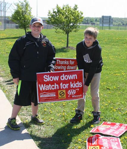 Slow down yard sign campaign kicked off in Marshall | Local | hngnews.com