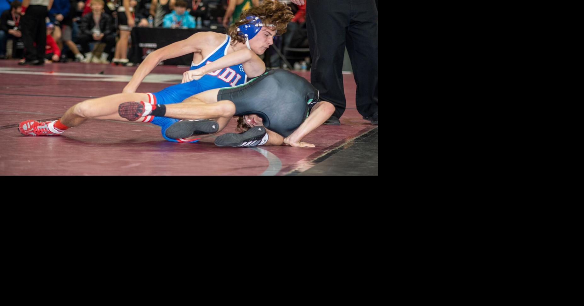 Wrestling: Lodi's Licht wins second Bi-State Classic title; Poynette's ...