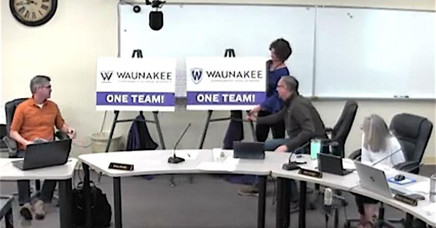 Waunakee gets new logo for school district, athletic teams | Local ...