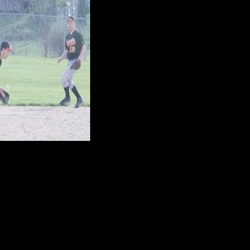 Poynette baseball blanks Blue Devils | Archives | hngnews.com