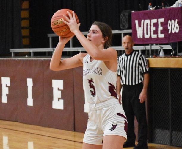 Strong night from McKenna Michel helps Deerfield girls basketball get ...