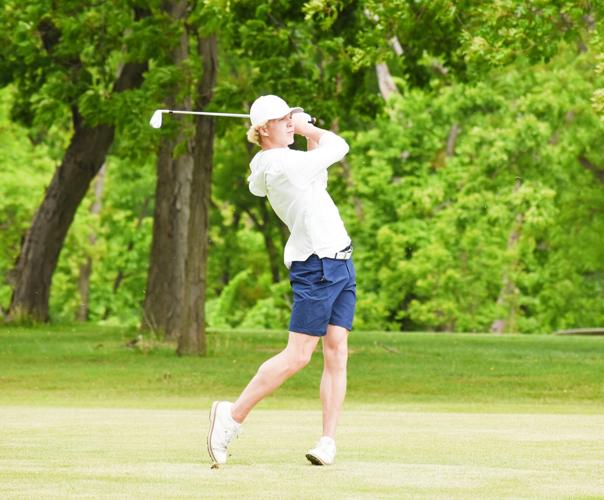 McFarland boys golf: Rowan Lehnherr survives playoff, advances to ...