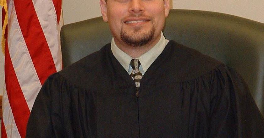 Hanson seeks re-election as municipal judge | News | hngnews.com
