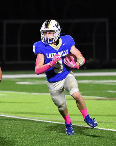 Lake Mills throttles Big Foot 47-7 on homecoming | Sports | hngnews.com