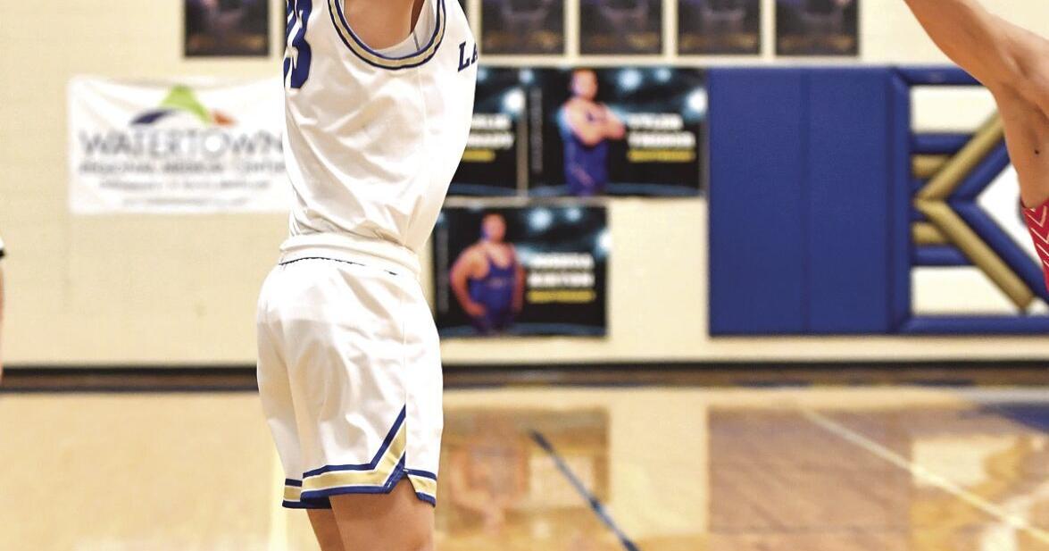 WIAA Division 2 boys basketball: Charlie Bender's 21-point performance ...