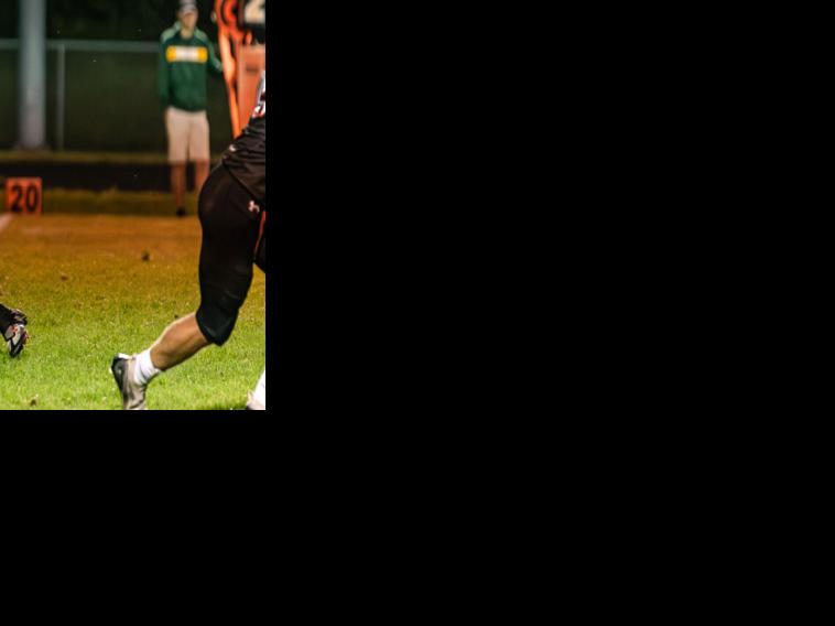 Marshall football bulldozes Dodgeland, 42-6 | Waterloo / Marshall ...