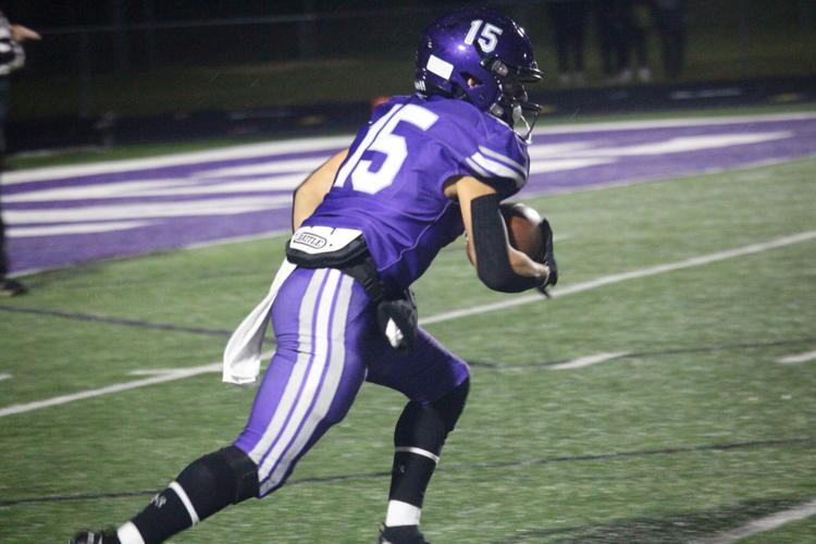 Football: Warriors' season, winning streak comes to an end against ...