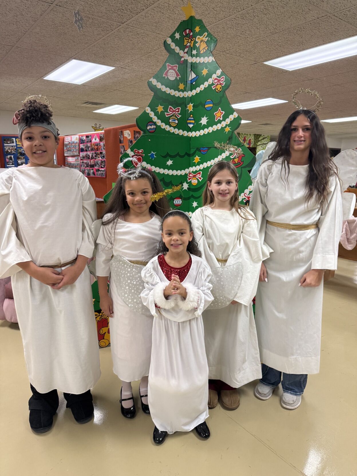 Live nativity at St. Paul | News | hngnews.com