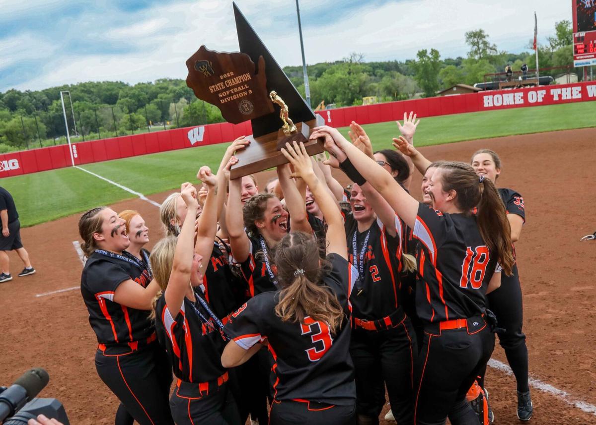 Softball: Loaded Pumas look to repeat as state, Capitol North ...