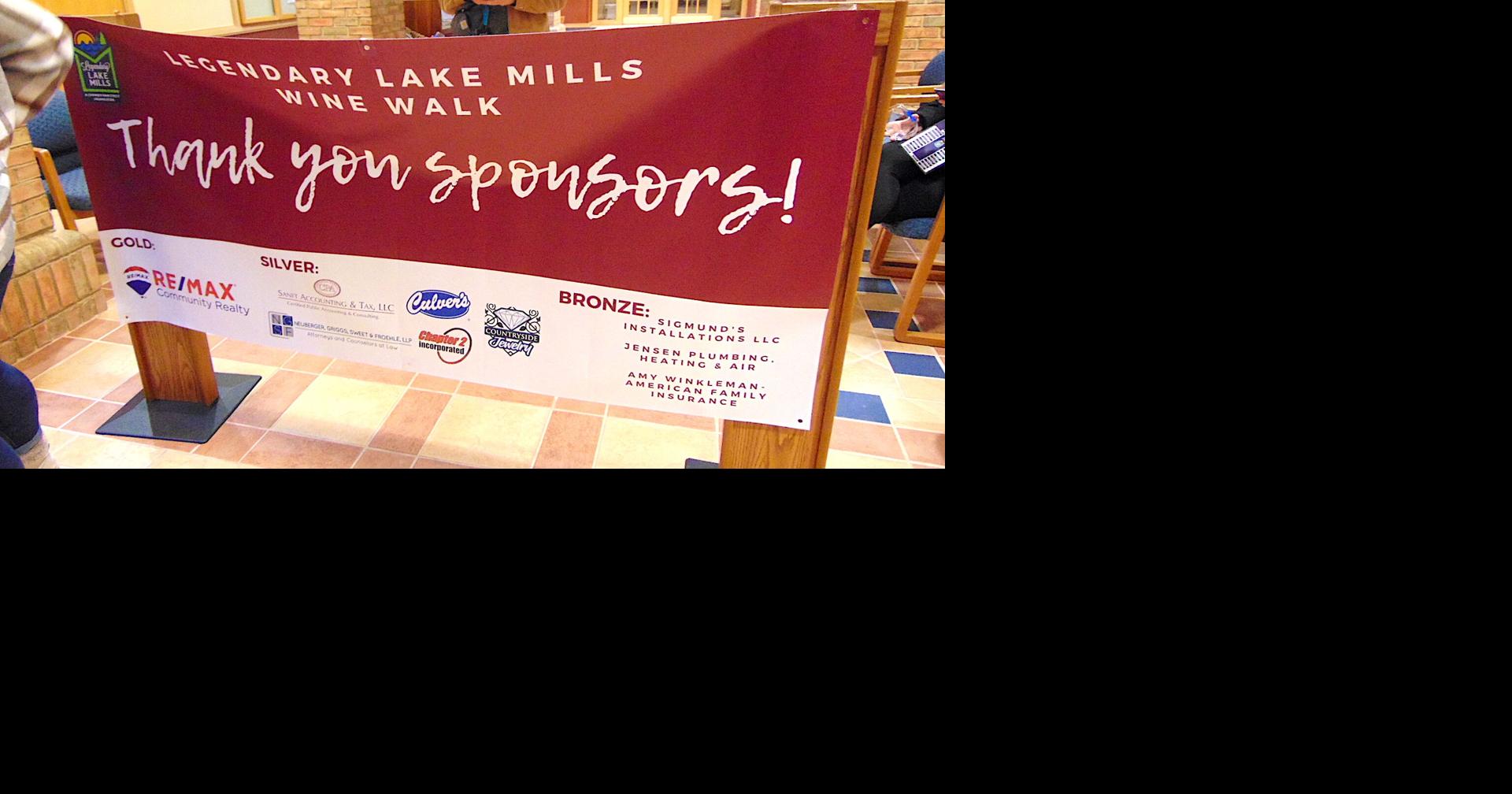 Legendary Lake Mills Wine Walk a success, complete with sequin styles ...