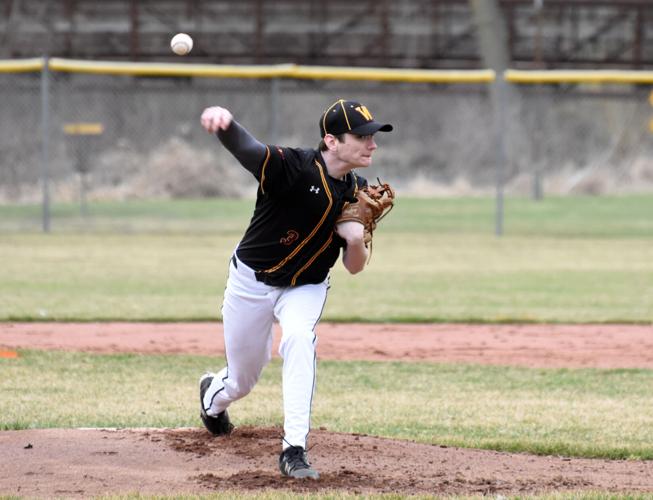 Pirates split first two baseball games | Leader Independent | hngnews.com