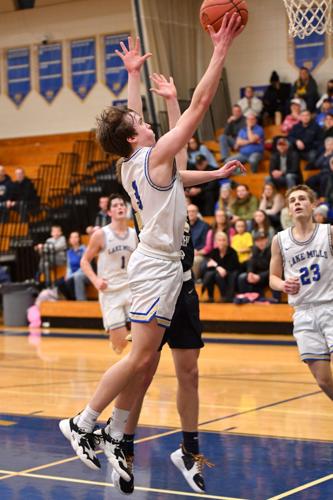 Boys basketball roundup: L-Cats topple Pumas, fall to Phoenix | Sports ...