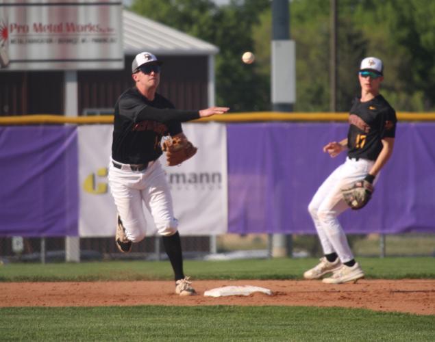 Baseball: Norskies fall to rival Waunakee, pair of non-conference foes ...