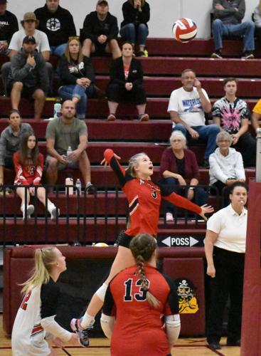 Waterloo volleyball sweeps Marshall, locks up conference title ...