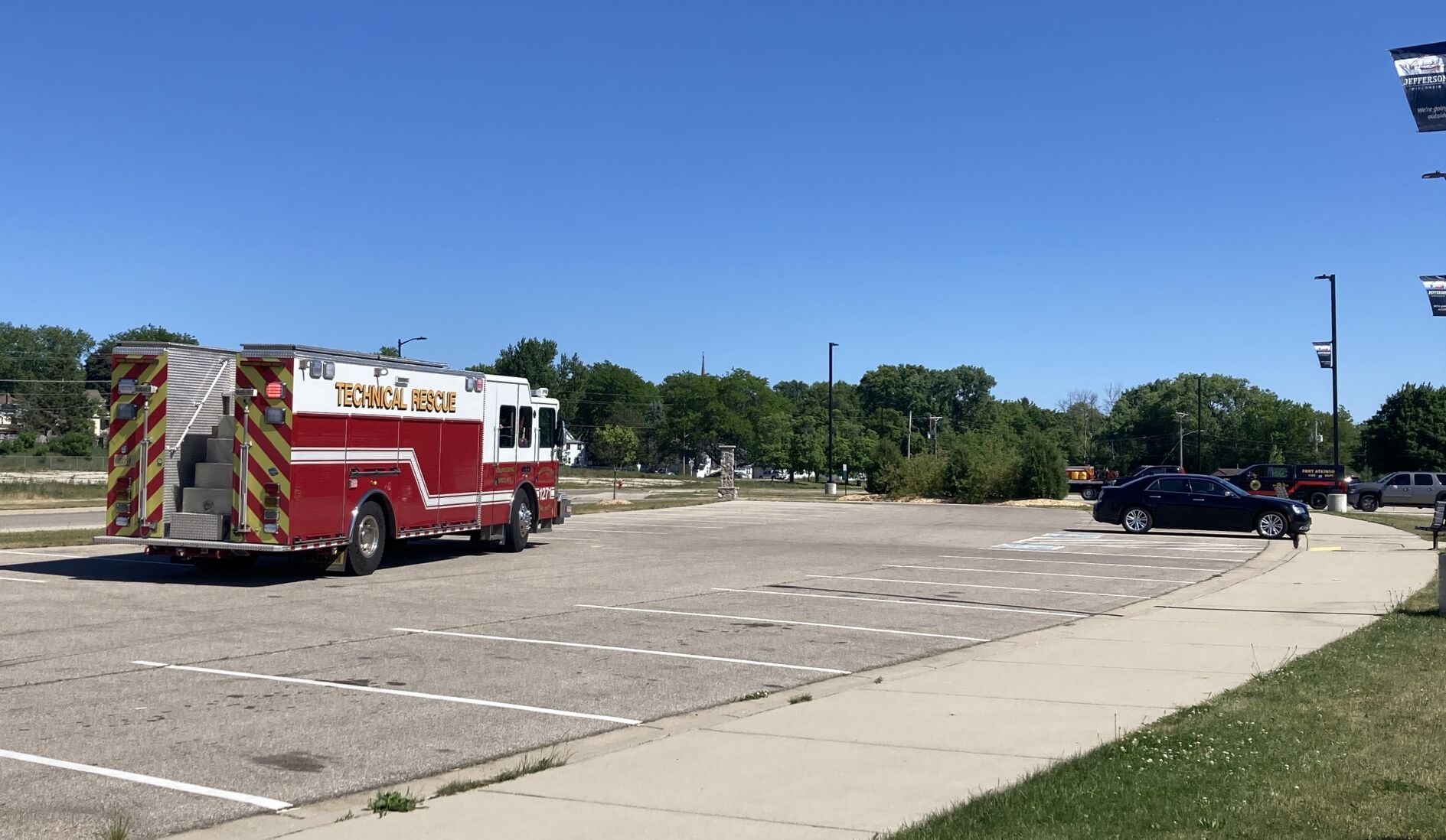 Police, fire search Rock River in Jefferson for person in the water ...