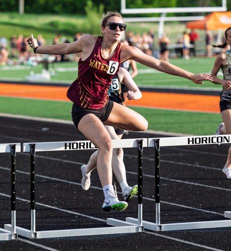 WIAA Track and Field: Ugorji wins sectional discus title; Lauersdorf ...