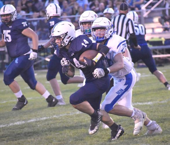 Football: Ben Krauklis scores 2 touchdowns, Lakeside thumps New Glarus ...