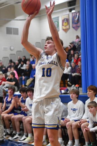 Boys basketball: AJ Bender notches career-high 42, Lake Mills down Lodi ...
