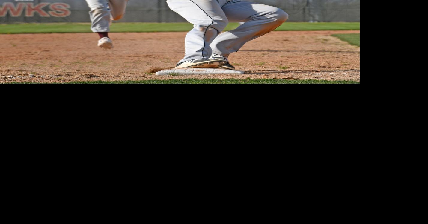 Baseball: Red Hawks struggling to get out of offensive rut | Baseball ...