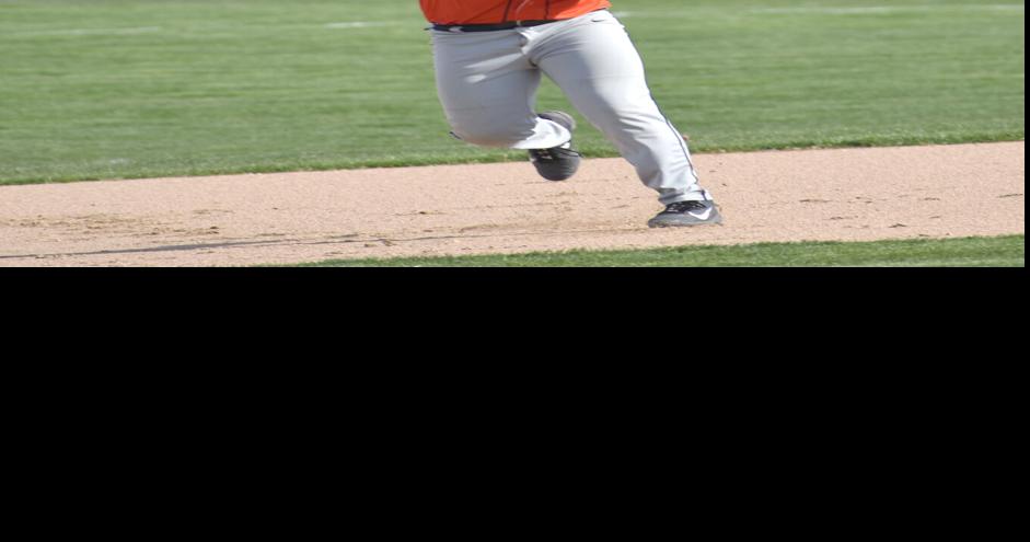 Baseball: Pumas light up Portage | Sports | hngnews.com