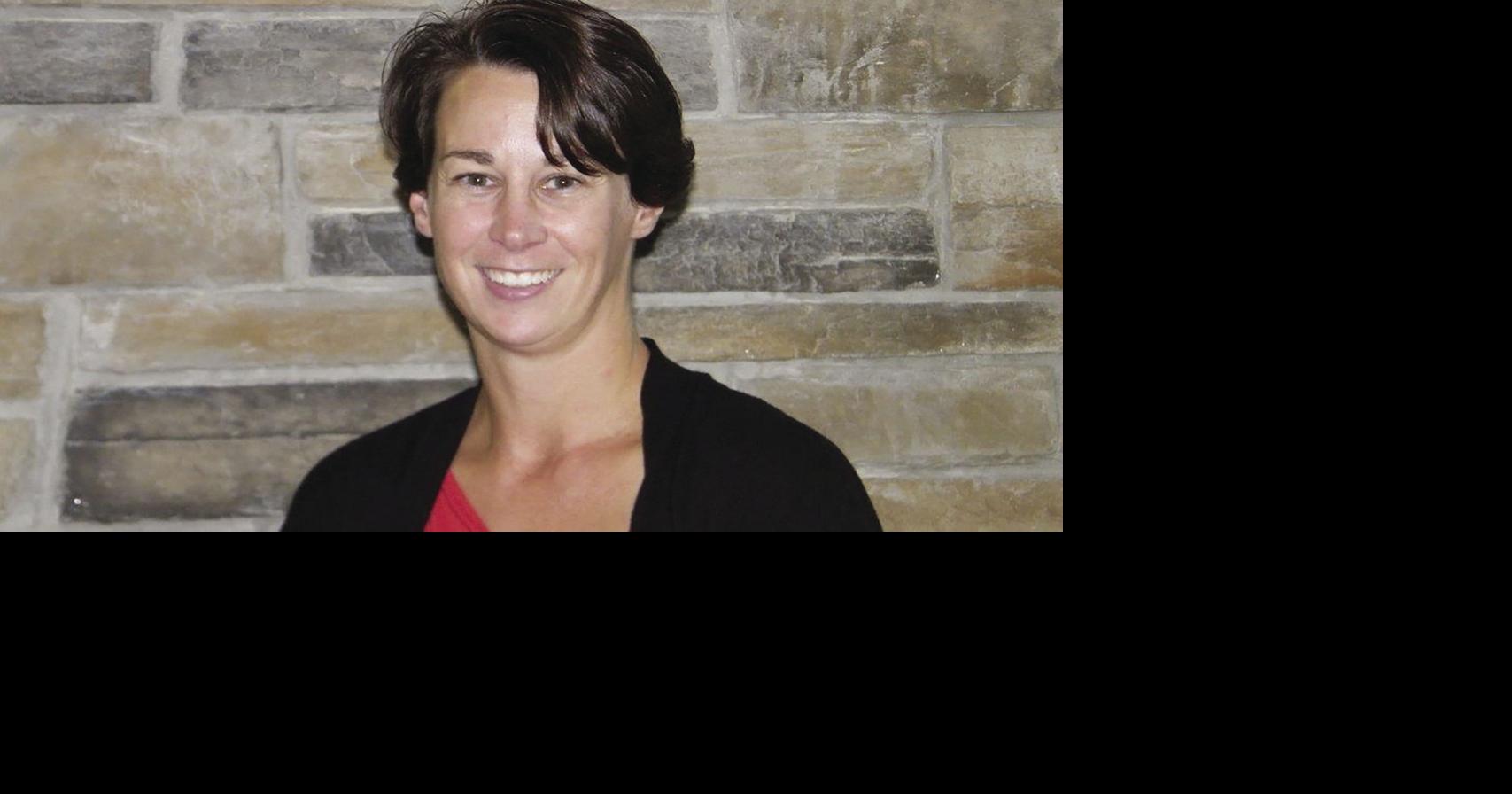Sarah Dimick: This school psychologist teaches yoga | Arts And ...