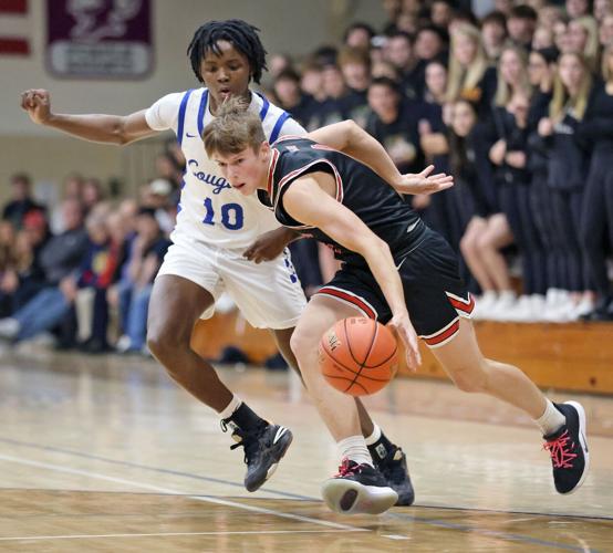 Ayden Goll hangs 34 points on Janesville Craig, but Cougars take down ...
