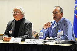 Candidates square off | News | hngnews.com