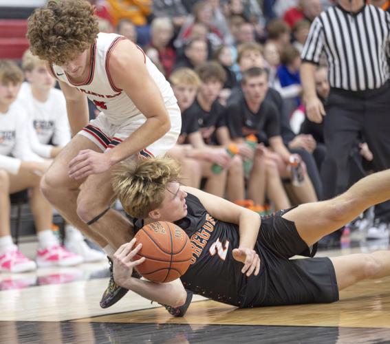 Middleton escapes with close victory over Janesville Craig | Milton ...
