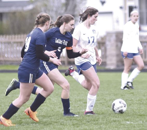 Girls soccer: Ava Schmidt's early goal lifts L-Cats past Phoenix ...