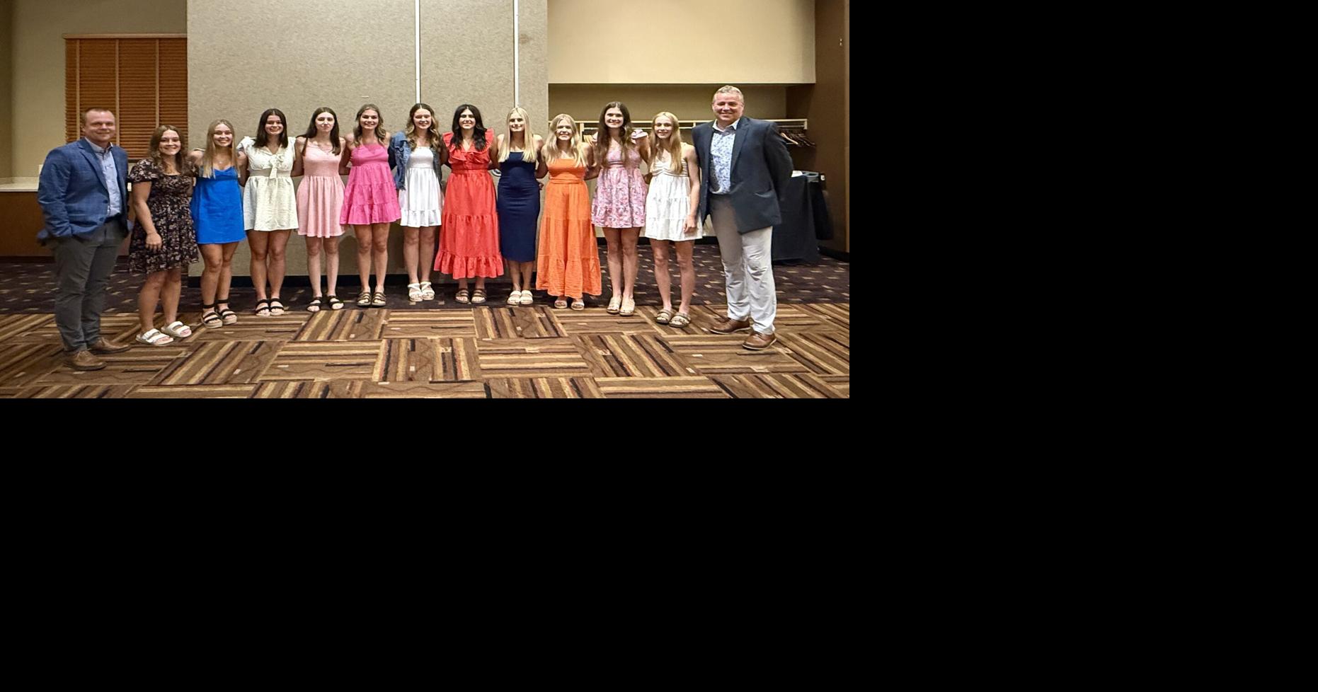 WBCA results: Division 4 South Team, coached by Deerfield's Don ...