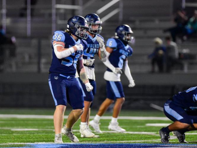 Sun Prairie West hangs tight with DeForest | Sun Prairie Star | hngnews.com