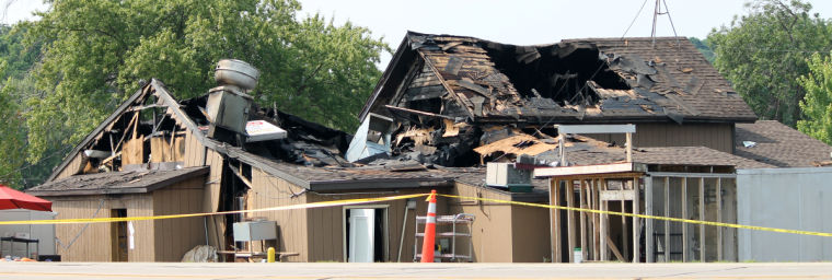 UPDATED: Anchor Inn could be a total loss after Monday morning fire ...