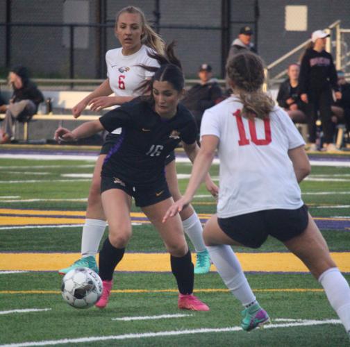 Girls soccer: Oregon outflanks Norskies | Sports | hngnews.com