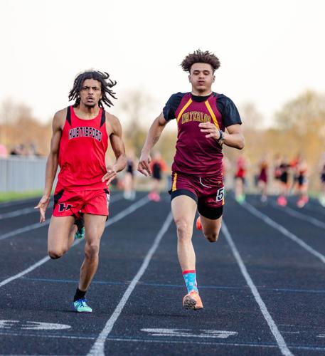 Waterloo track hosts Pirate Invite | Waterloo / Marshall Courier ...