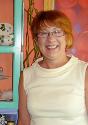 Melinda Nelson: She makes new art from broken treasures | Community ...