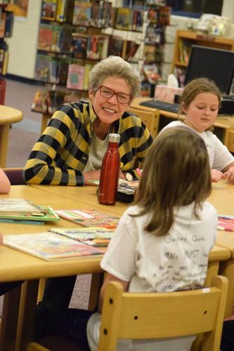 Tia Nelson visits CES | Cambridge News / Deerfield Independent ...