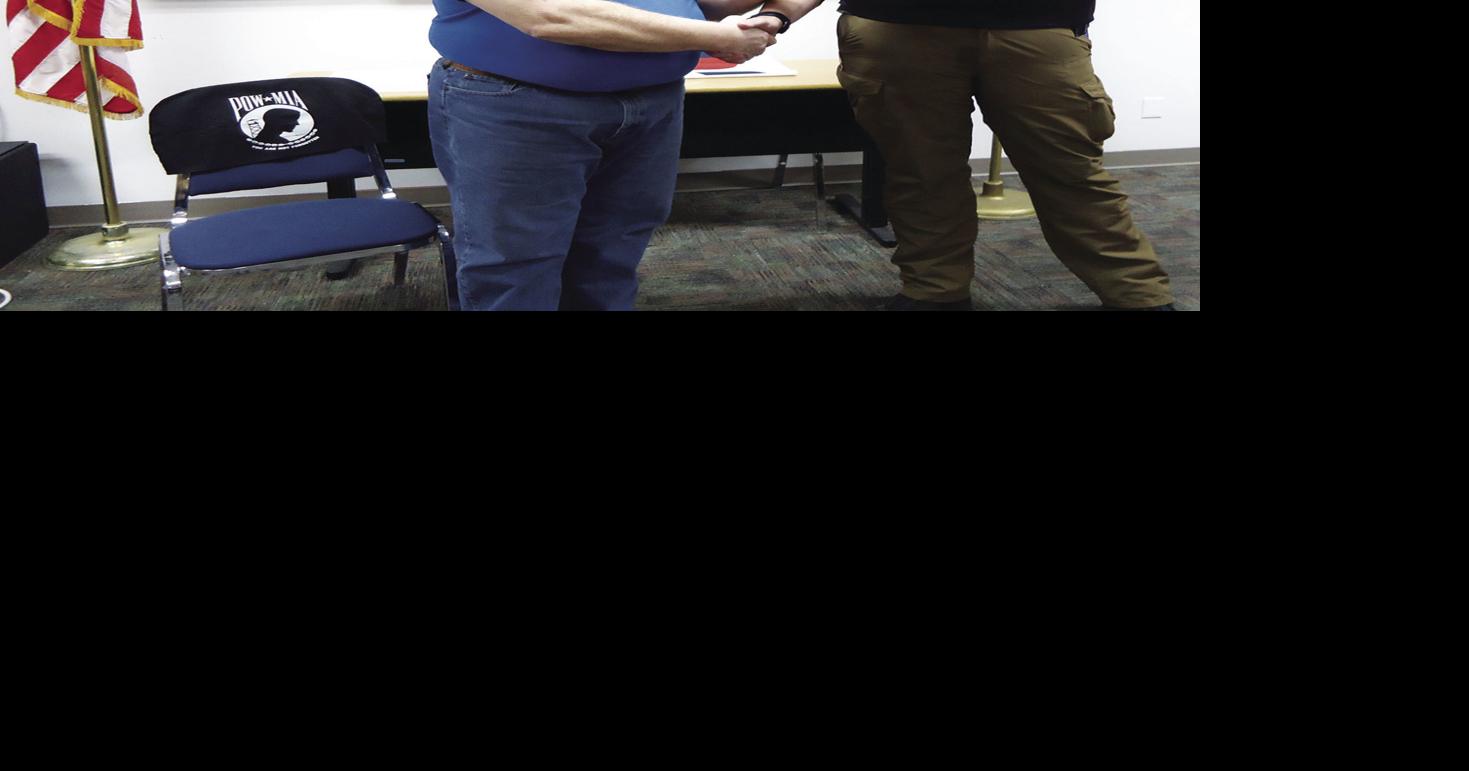 Hartman named Police Officer of the Year | News | hngnews.com