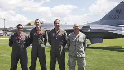 Waunakee pilots give back with flyover | Local | hngnews.com