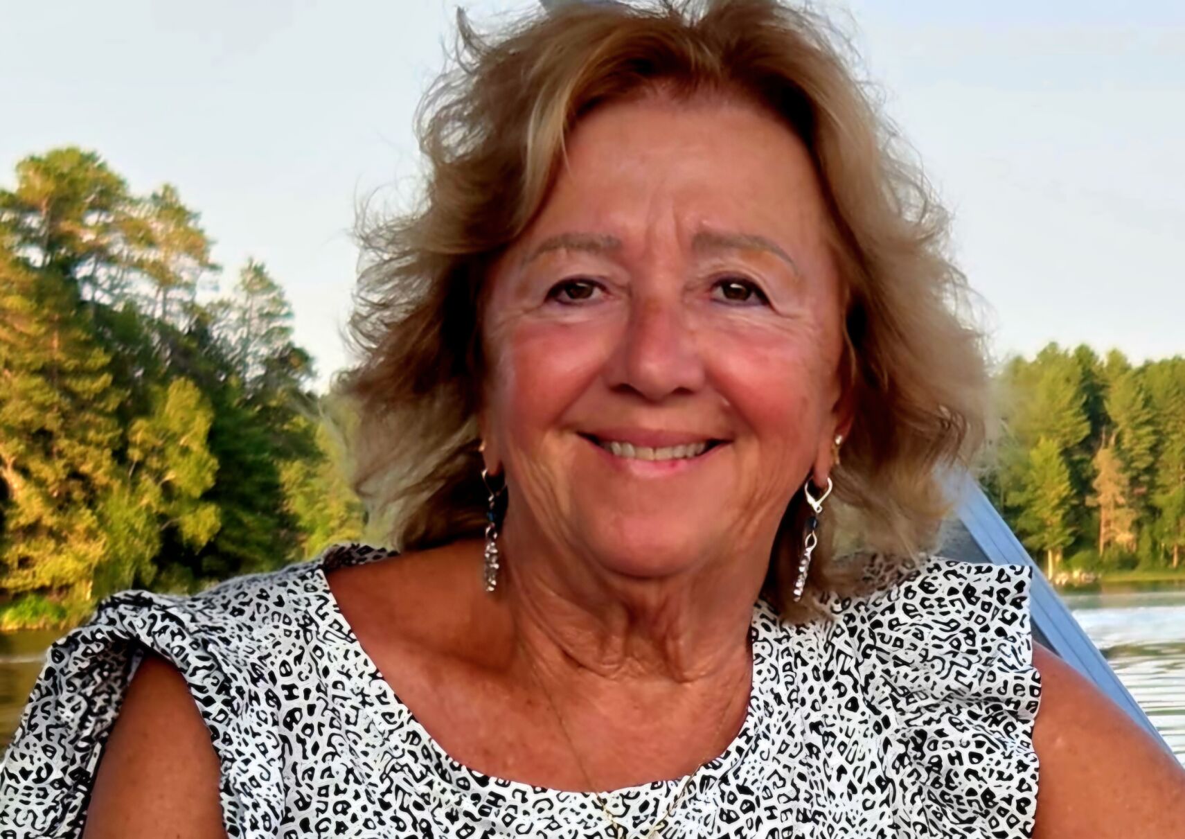 'I love to work' Cindy Wright given Milton chamber lifetime achievement ...