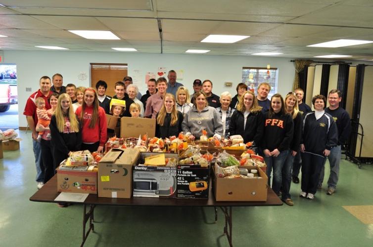 Milton FFA, FFA Alumni Thanksgiving donation | Milton Courier | hngnews.com