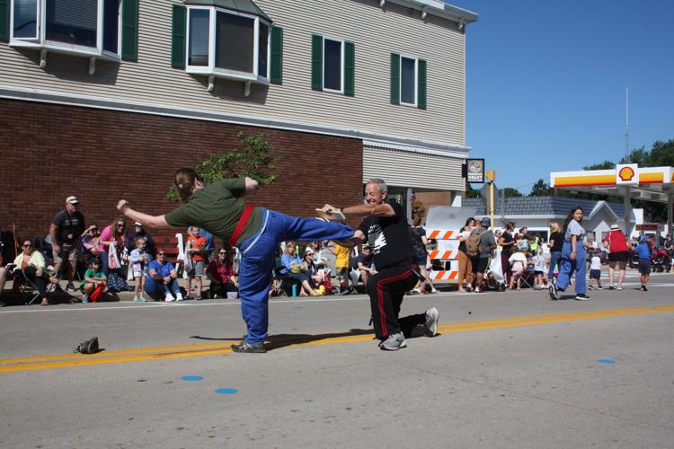 Susie the Duck Day Parade 2024 | Local | hngnews.com