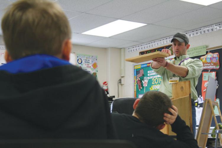 Eagle Point Elementary bird house project | School | hngnews.com