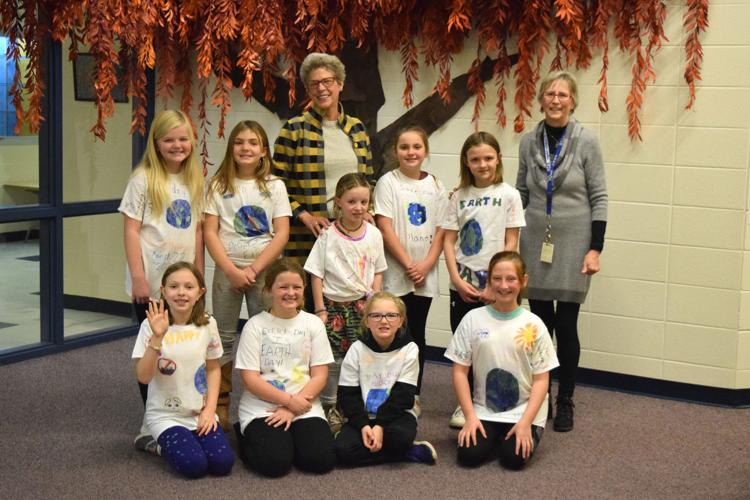 Tia Nelson visits CES | Cambridge News / Deerfield Independent ...