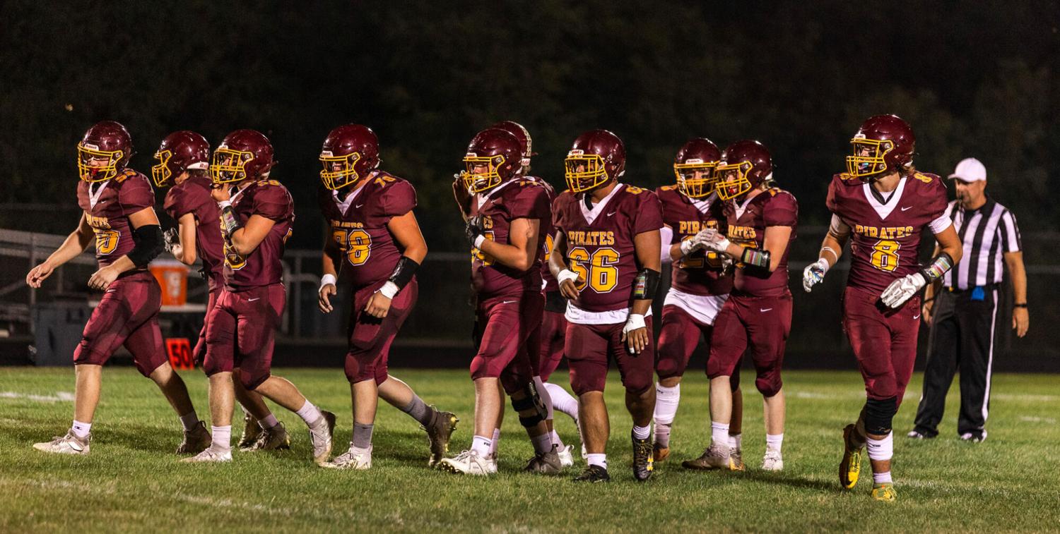 Waterloo football Level 1 playoff preview | Waterloo / Marshall Courier ...