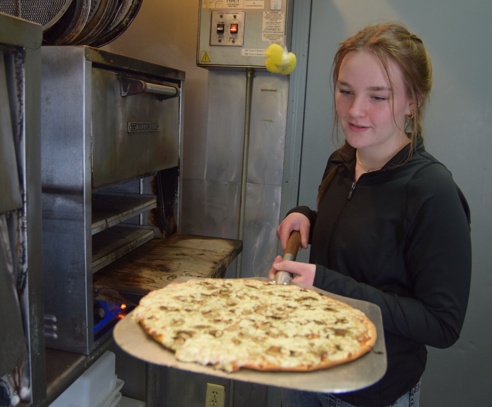 Timber Creek Pizza gets new owner | News | hngnews.com