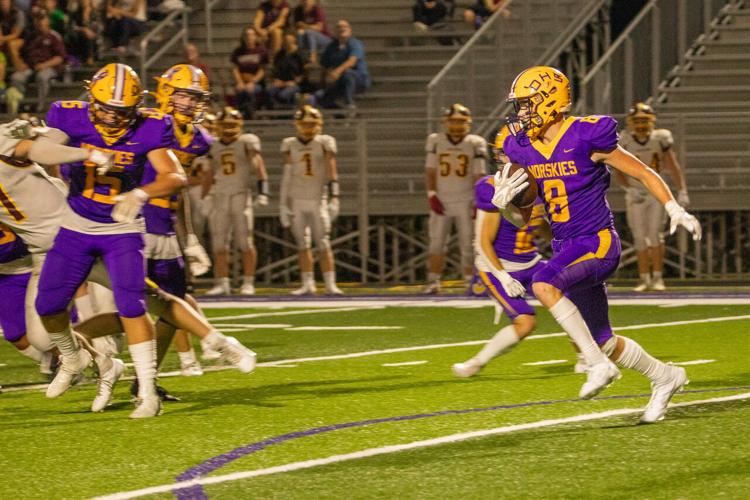 Football: Mustangs hold DeForest in check | Sports | hngnews.com
