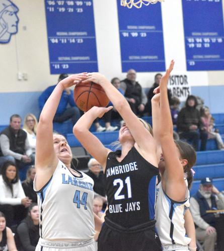 Cambridge girls basketball dominates down low in 62-43 win over ... Cambridge girls basketball dominates down low in 62-43 win over ...