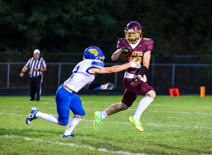 Waterloo football hangs tough with Pardeeville | Waterloo / Marshall ...