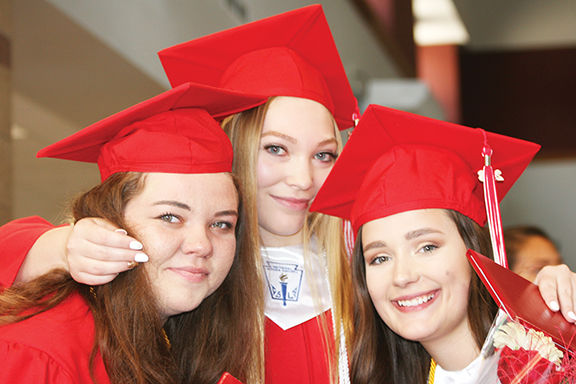 Marshall High School Graduation 2018 | Featured | hngnews.com